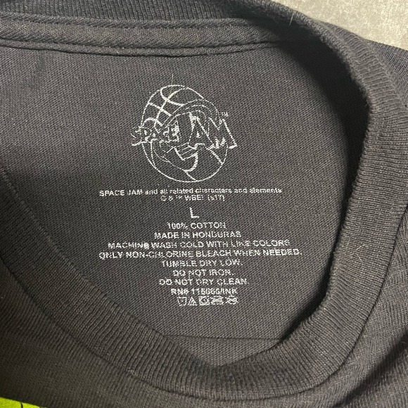 Space Jam | Shirts | Space Jam Graphic Tshirt | Poshmark